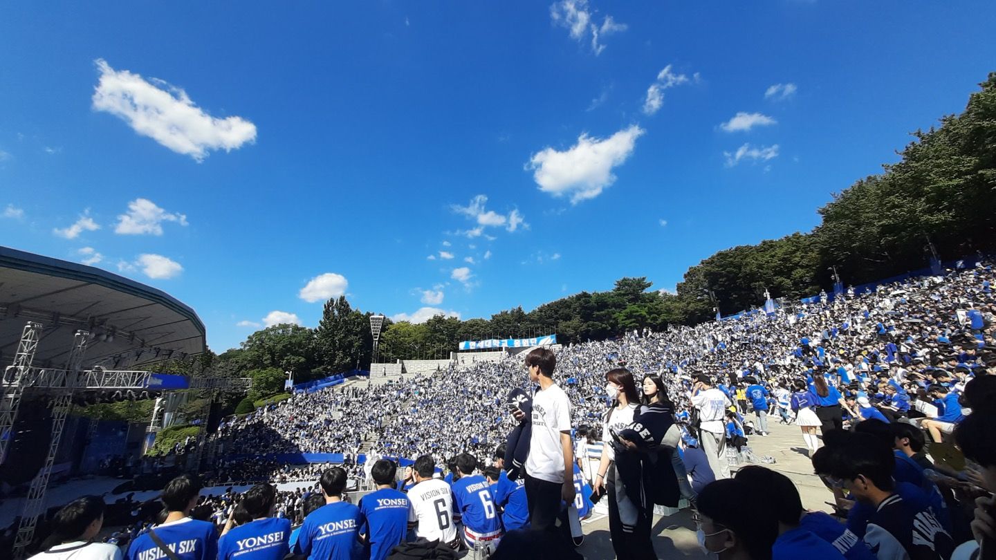 Securing Tickets for Yonsei University's Akaraka | K-campus